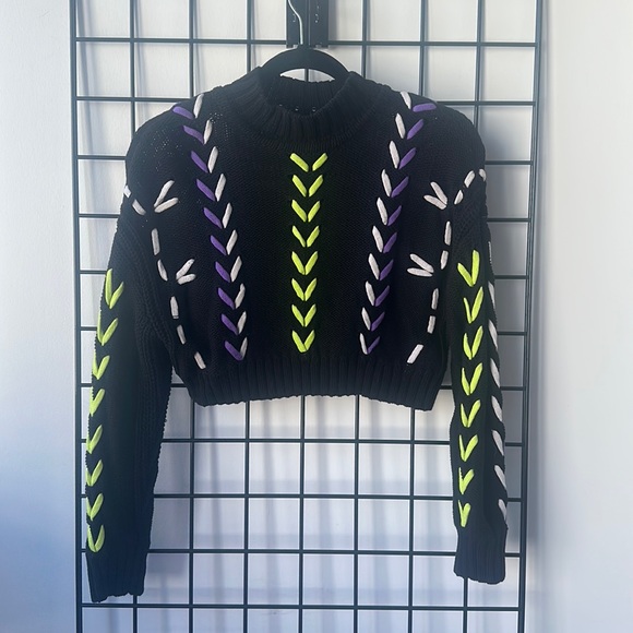 Forever 21 | Sweaters | Black And Neon Crop Sweater | Poshmark